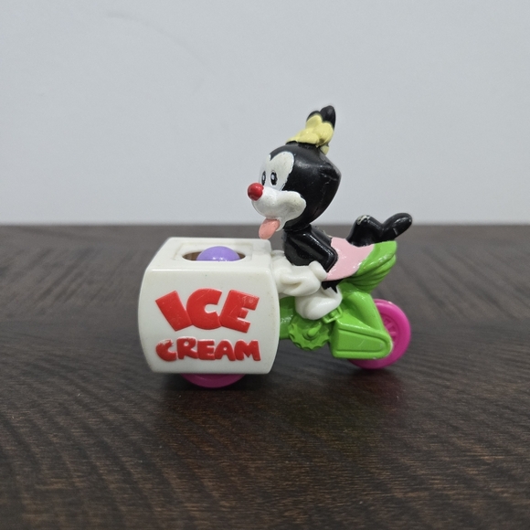 Warner Bros. | Toys | 993 Animaniacs Dot Ice Cream Truck Warner Bros ...